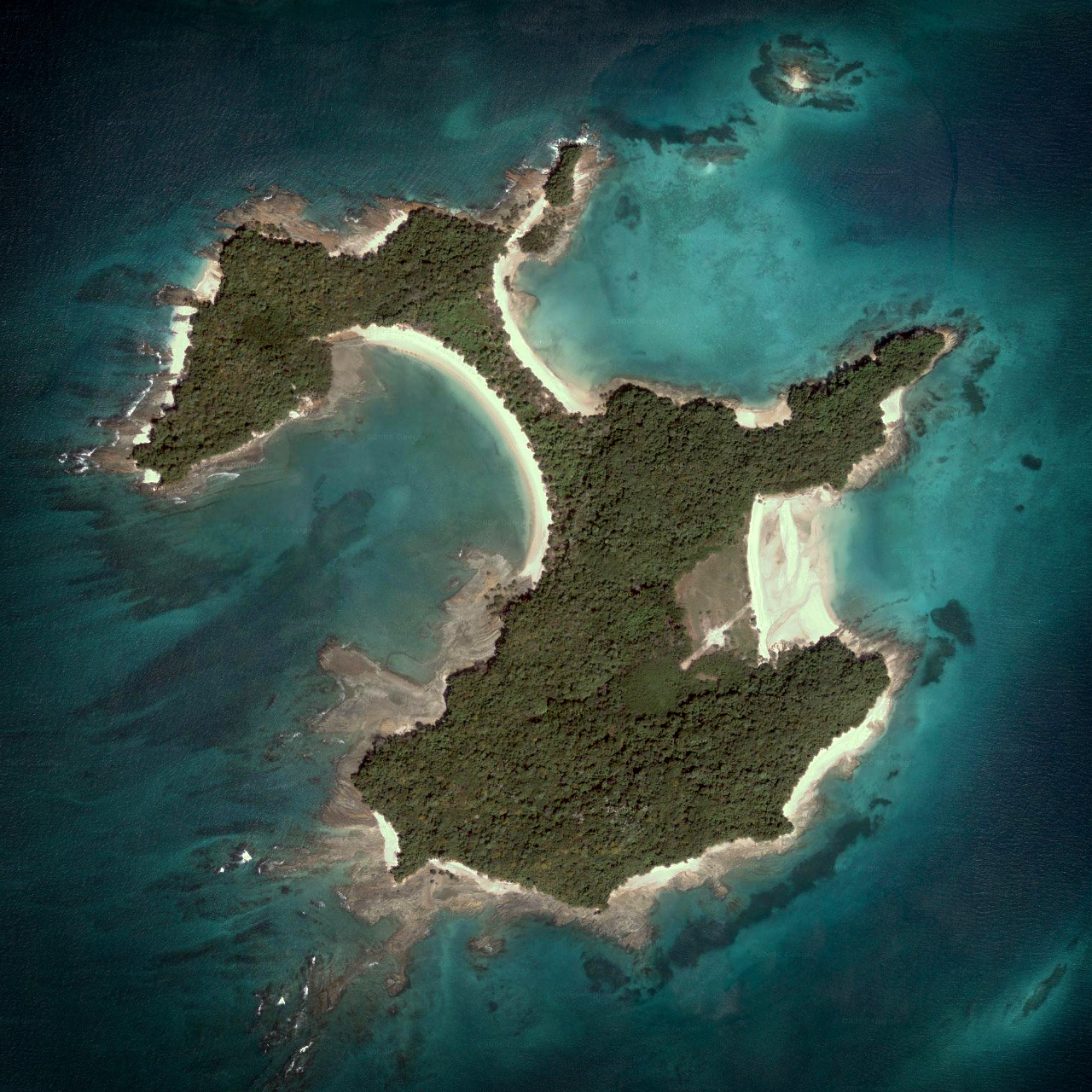 Tour [pasadía] en Isla Mogo Mogo | Isla Contadora